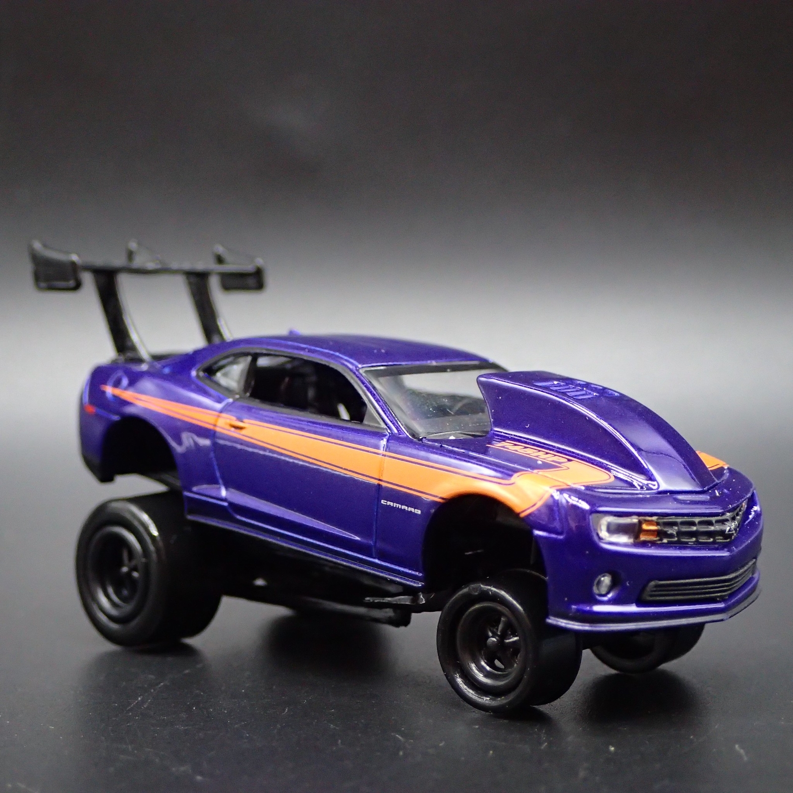 2010 - 2015 CHEVY CHEVROLET CAMARO ZINGER 1/64 SCALE DIORAMA DIECAST ...