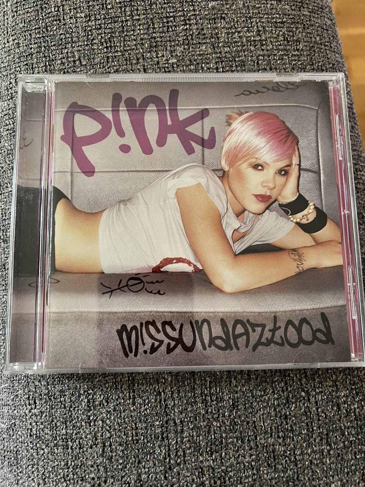 PINK Missundaztood CD P!NK ARISTA RECORDS 2001 | eBay