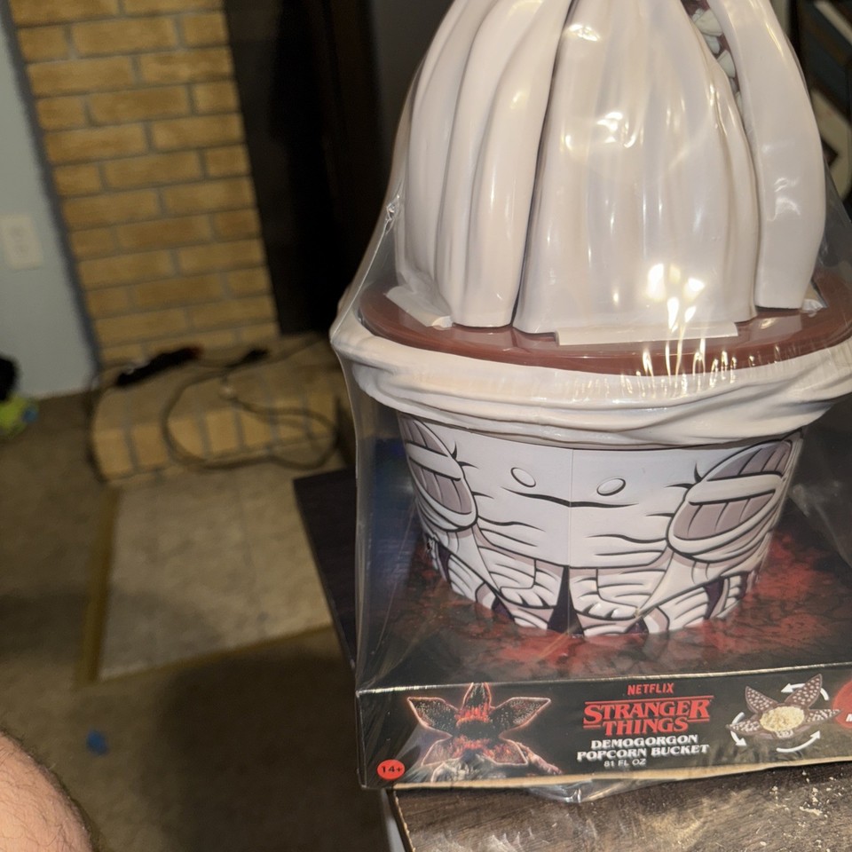 Target - Stranger Things Demogorgon Popcorn Bucket Limited Edition In ...