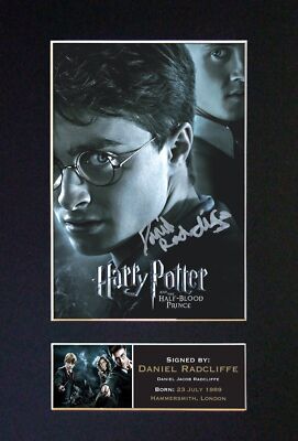 #134 DANIEL RADCLIFFE Reproduction Autograph Mounted Signed Photograph ...