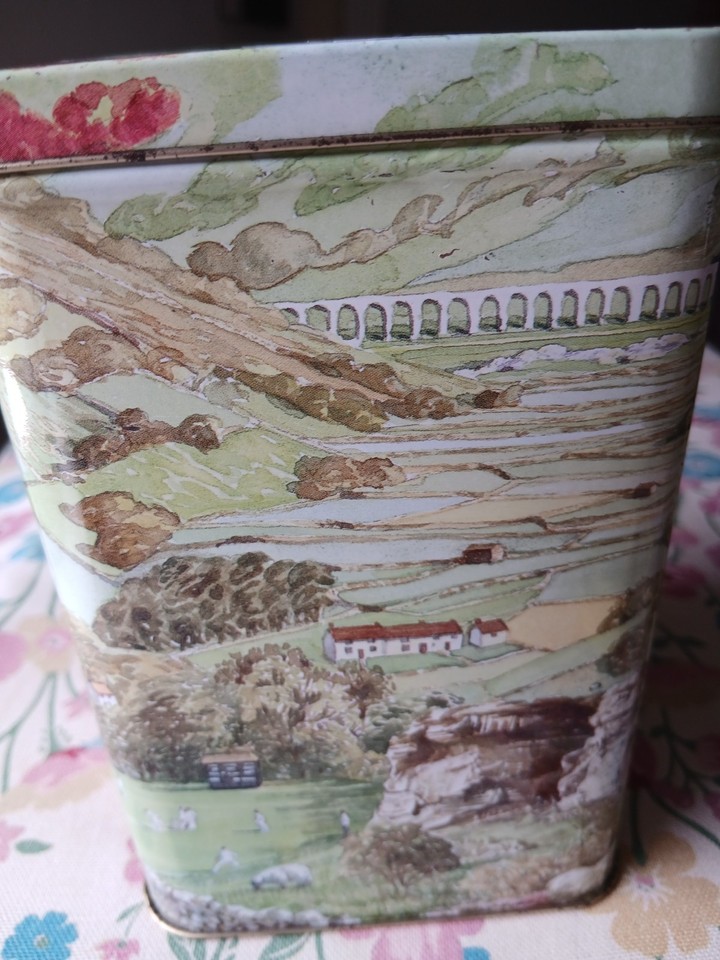 Yorkshire Gold leaf tea tin. 2006 | eBay UK