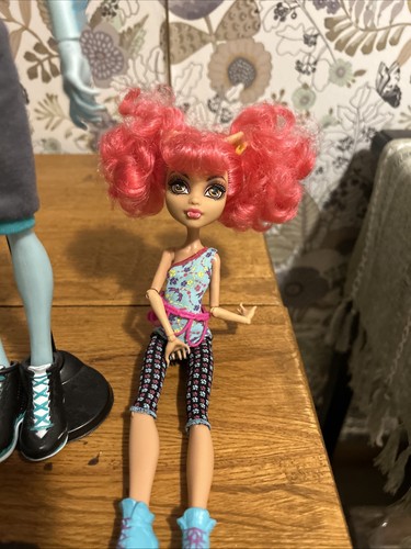 Monster High Dance Class 5 Pack - Target exclusive - PLUS Howleen Wolf ...