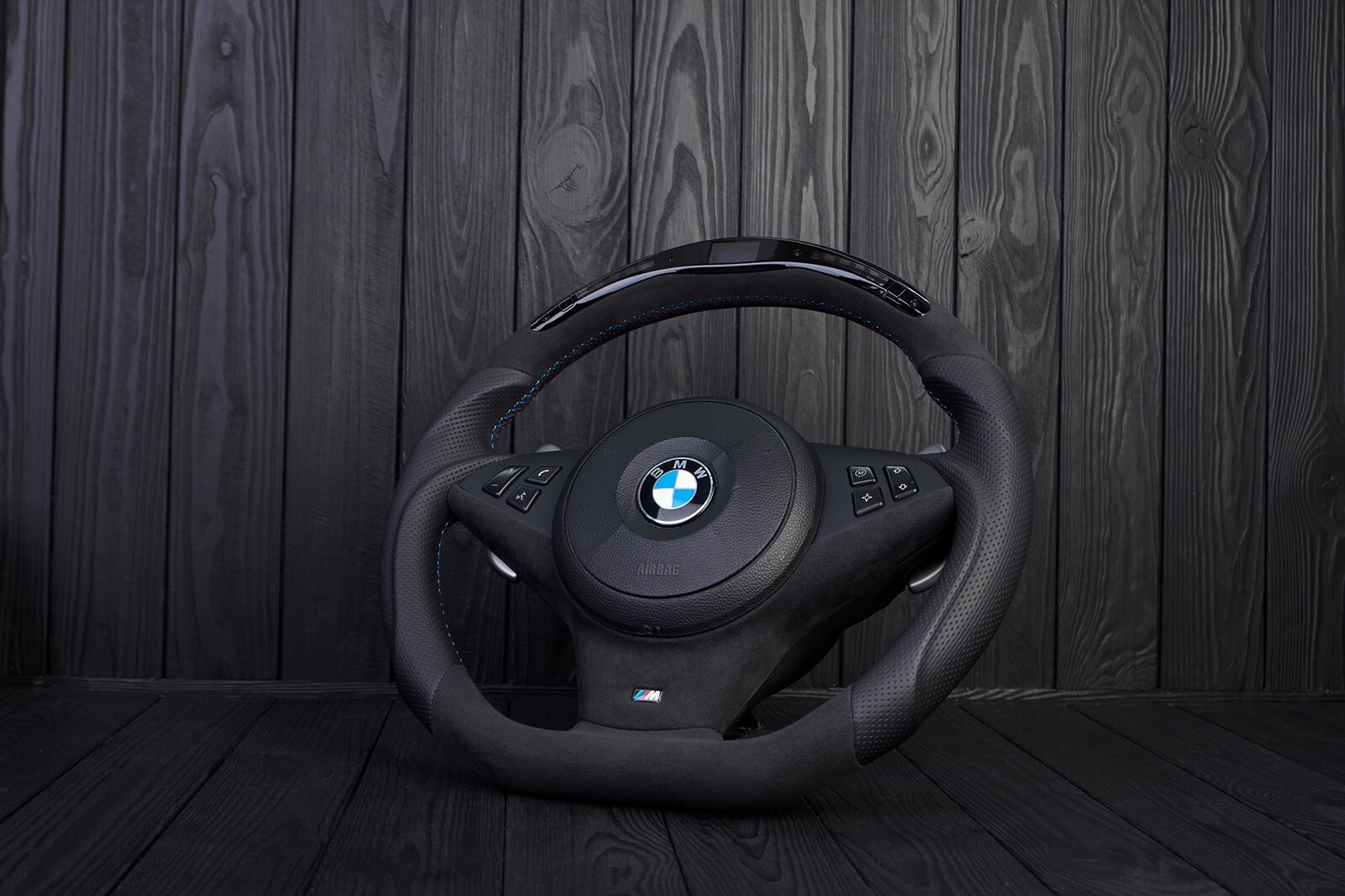 BMW E60 M5 E63 E64 M6 LED Performance digital custom steering ...