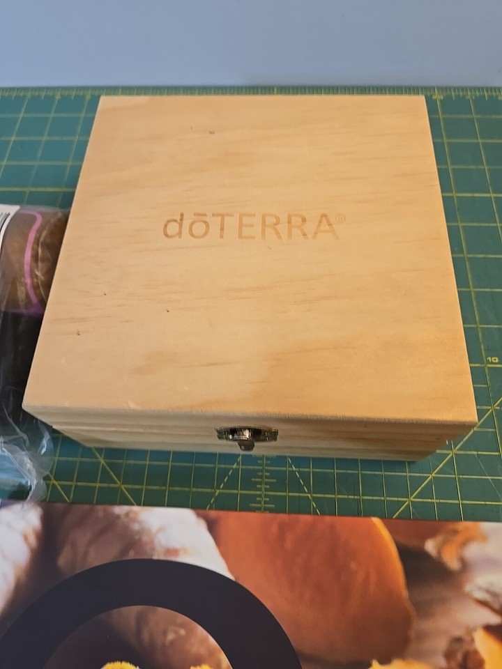 Advanced Oil Magic Book doTERRA Wooden Box Case Holder 25 Plush Bottles ...