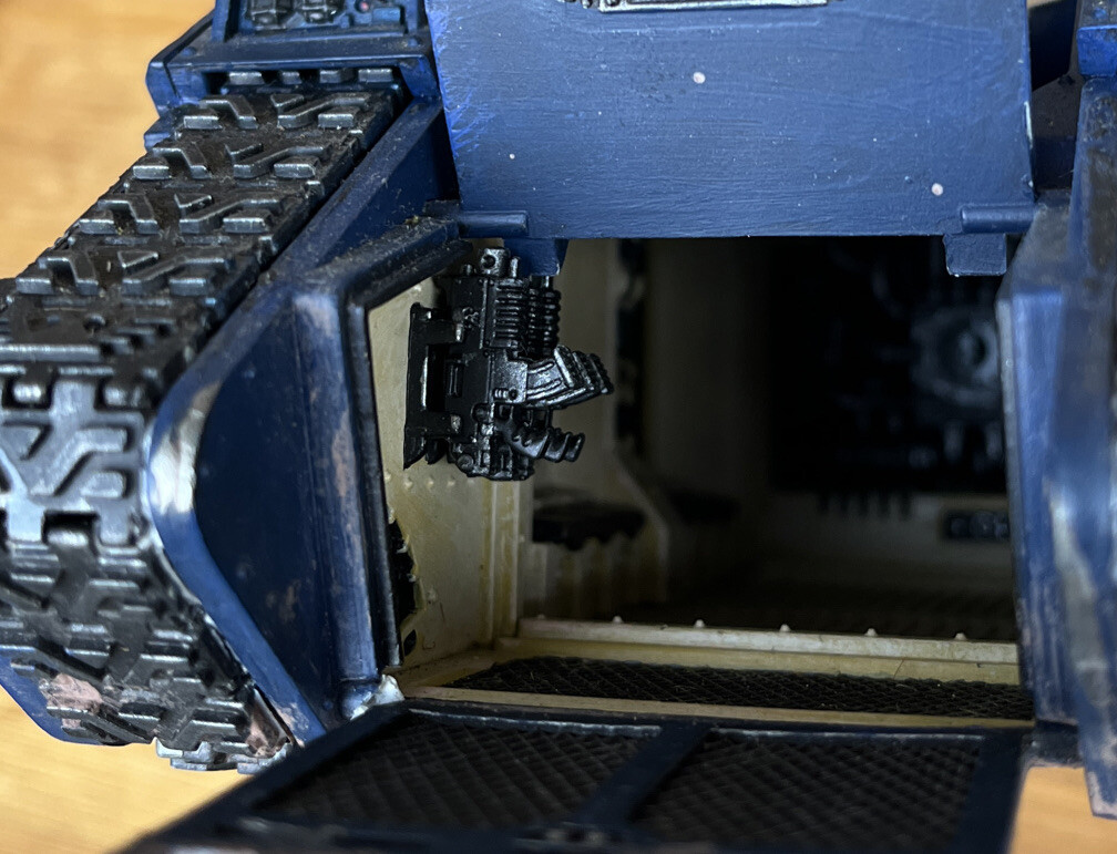 Warhammer 40k Space Marines Land Raider God Hammer Interior Pro-Painted ...