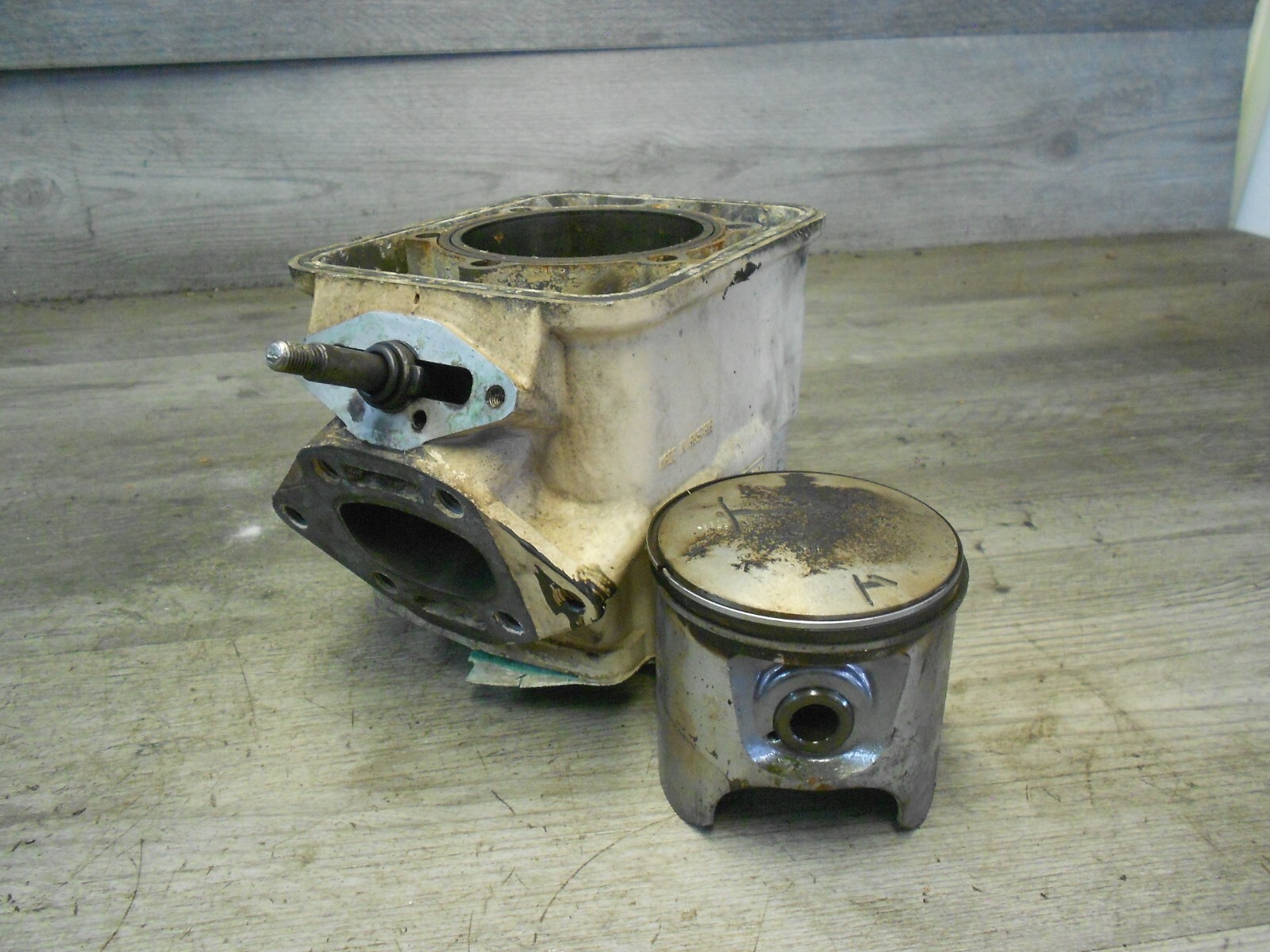 1997 97 Seadoo Sea Doo XP 587 580 PWC Waverunner Cylinder Jug Piston #1 ...