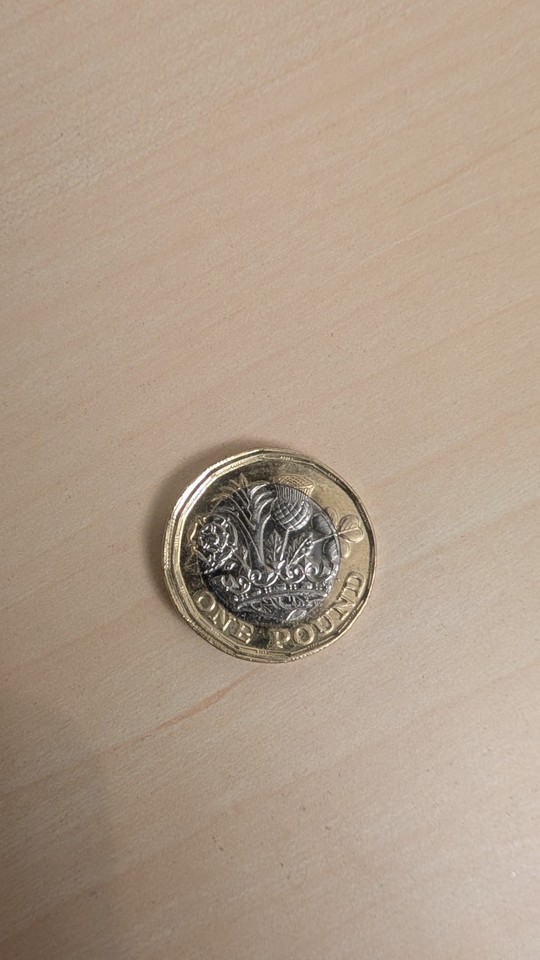 Very Rare United Kingdom £1 Pound Mis-Struck, Mis-Stamped, Misprint ...