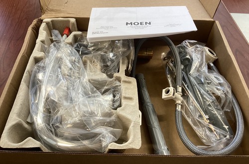 NEW MOEN Darcy 8” Widespread 2-Handle Bathroom Faucet in Chrome WS84551 ...