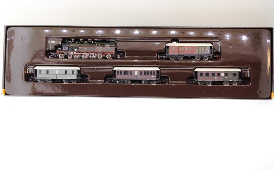 Märklín Mini-Club 8119 Royal Prussian Steam Locomotive & Passenger Set ...