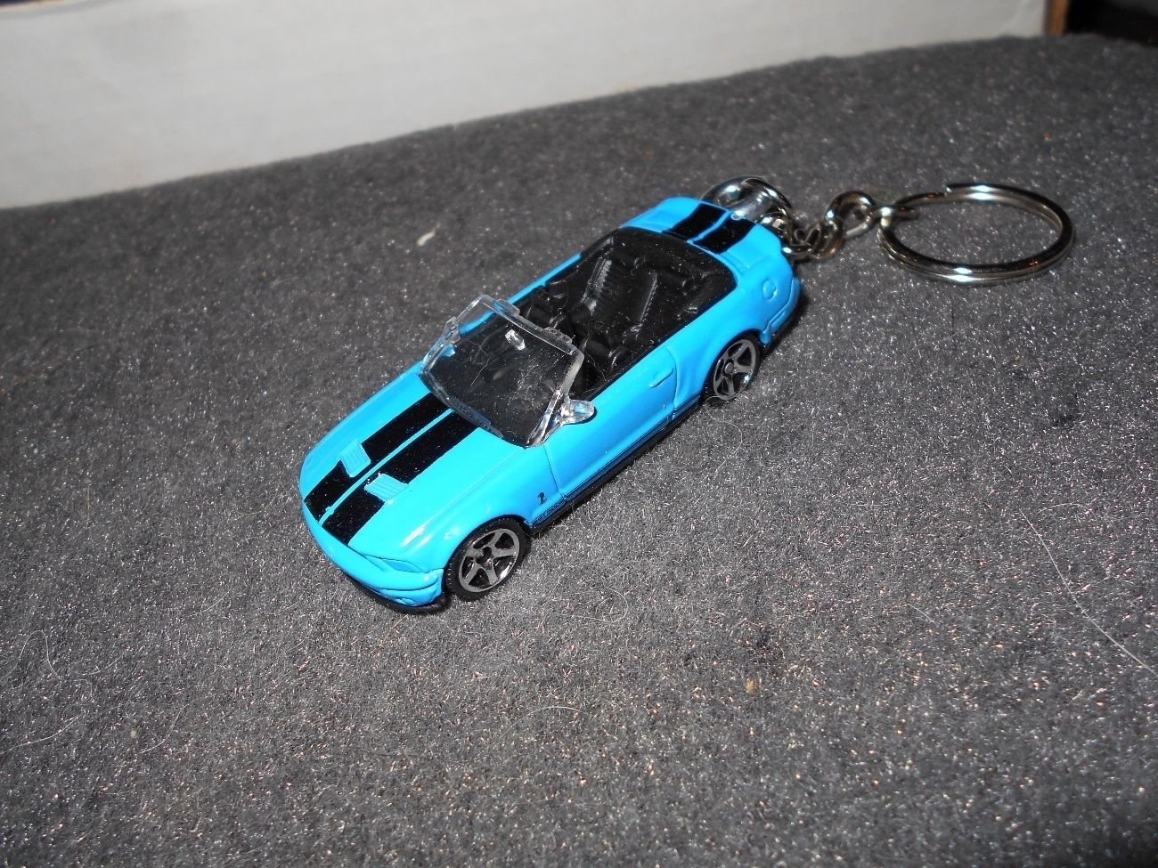 2007 2008 SHELBY MUSTANG GT500 CONVERTIBLE DIECAST MODEL CAR KEYCHAIN ...