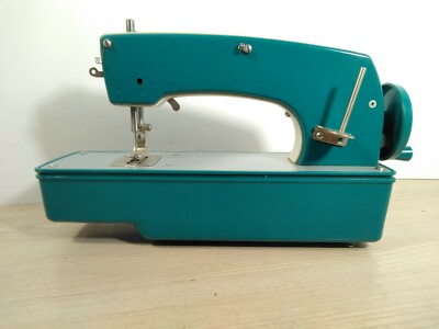 Vintage Soviet children's sewing machine. USSR 2. lot | eBay