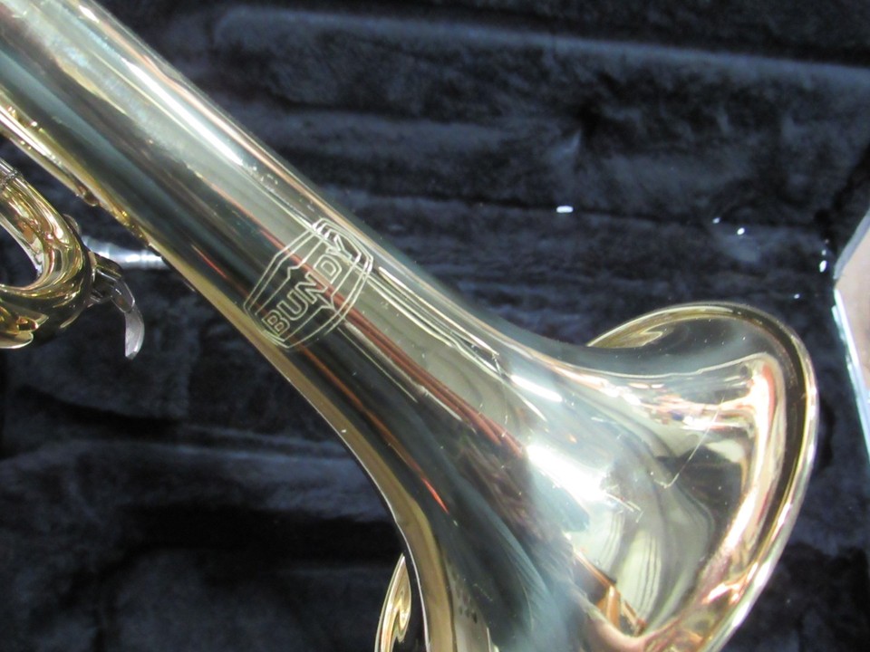 BUNDY Trumpet Instrument With Black Hard Case | eBay