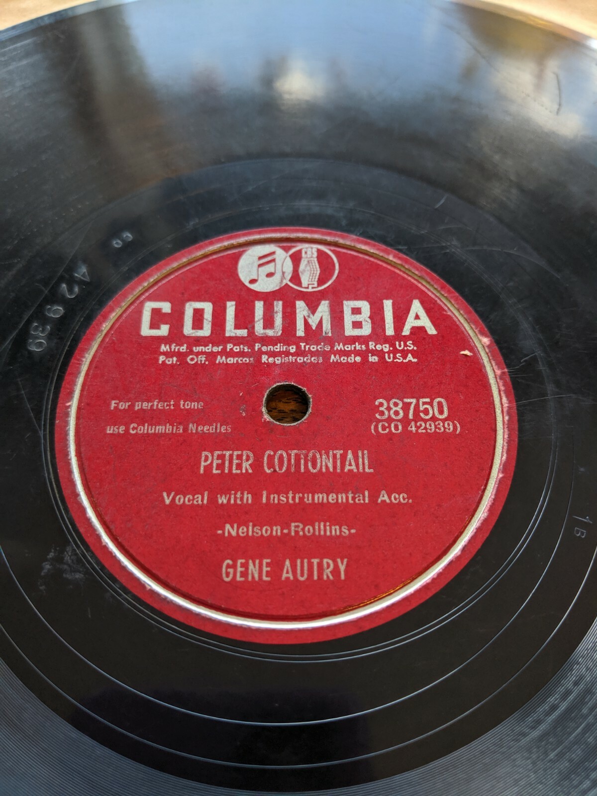 78rpm 10" GENE AUTRY PETER COTTONTAIL / THE FUNNY LITTLE BUNNY Columbia ...