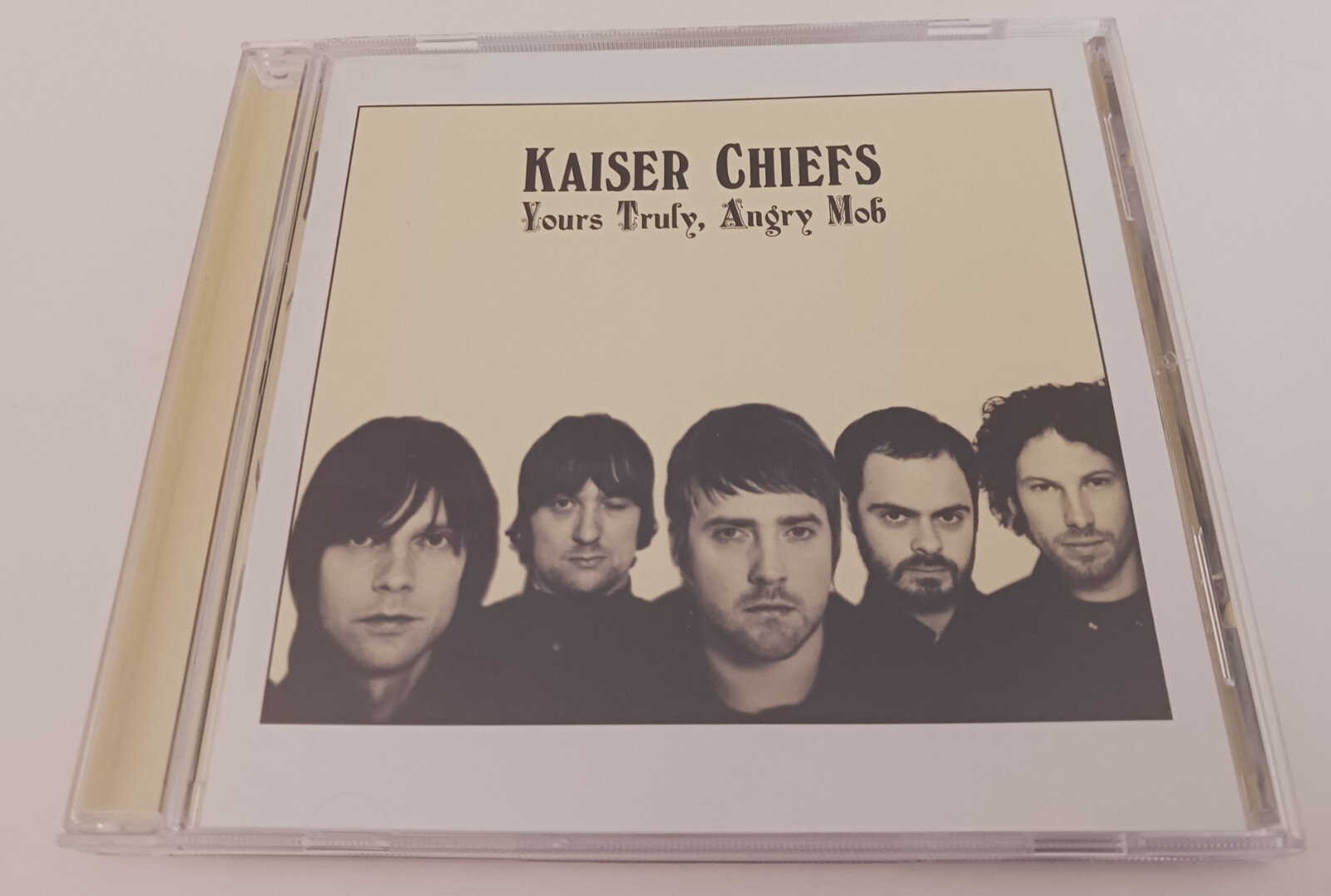 Kaiser Chiefs - Yours Truly, Angry Mob [CD/2007/Best Buy Edition] *Like ...
