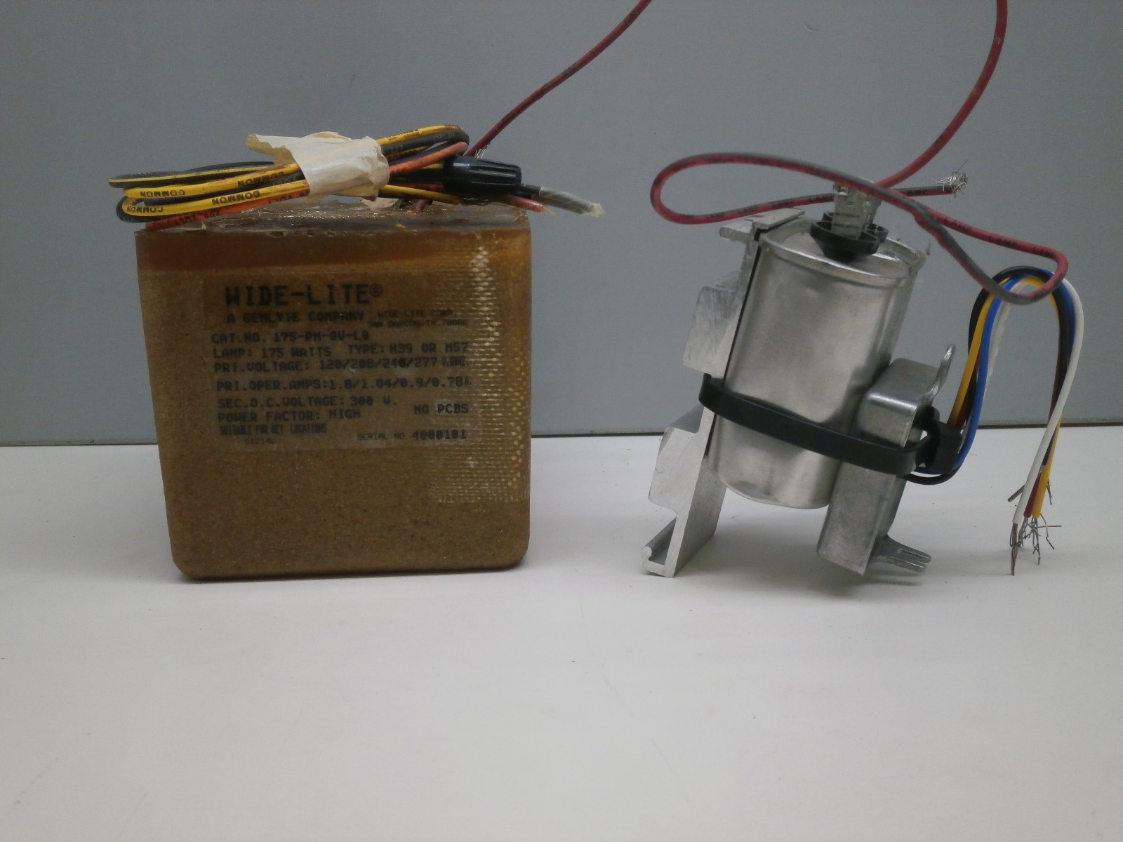 Wide-Lite 175-PM-QV-LQ Mercury Metal Halide Ballast Kit for 175W H39 ...