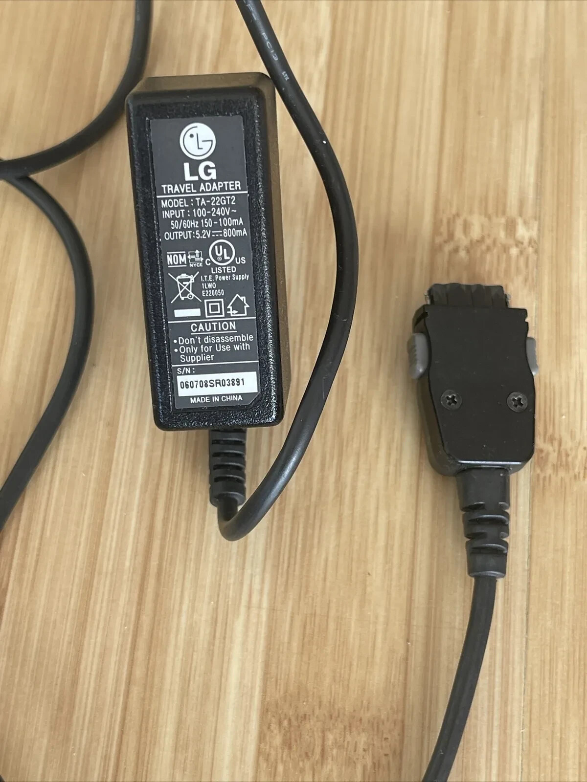 LG Travel Adapter TA-22GT2 Charger 5.2v,800mA TA22GT2 | eBay