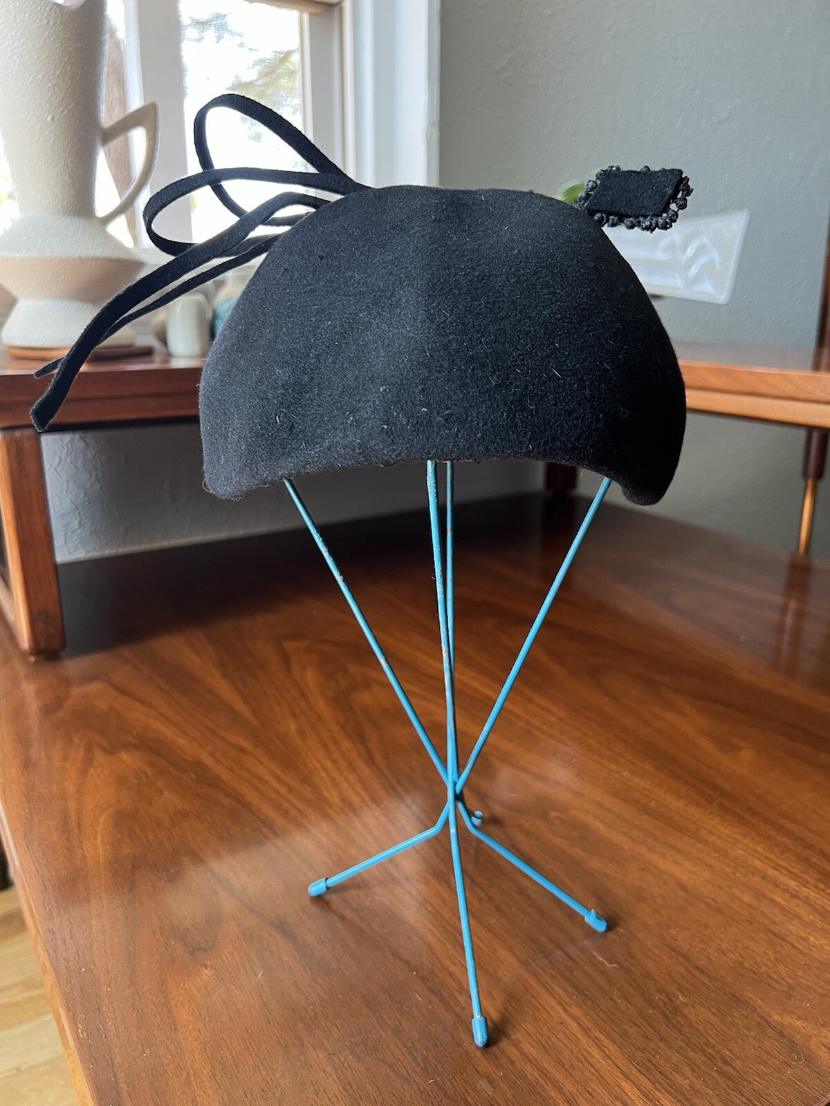 1940s Vintage Black Felt Asymmetrical Film Noir Viva … - Gem