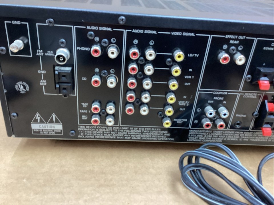 Yamaha RX-V670 Natural Sound 5.1 Stereo Receiver 240W Dolby Pro Logic ...