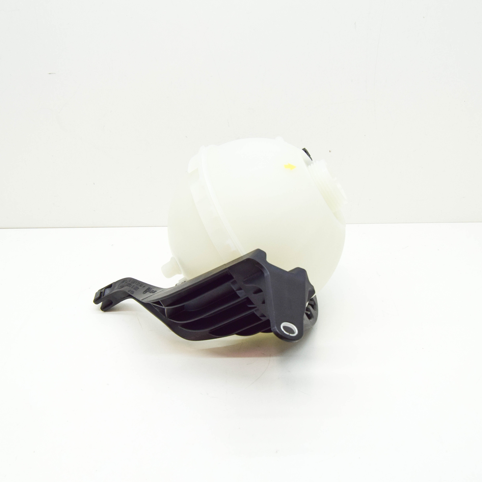 BMW 5 F10 New Genuine Expansion Tank 8614293 17138614293 2014 1.6 ...
