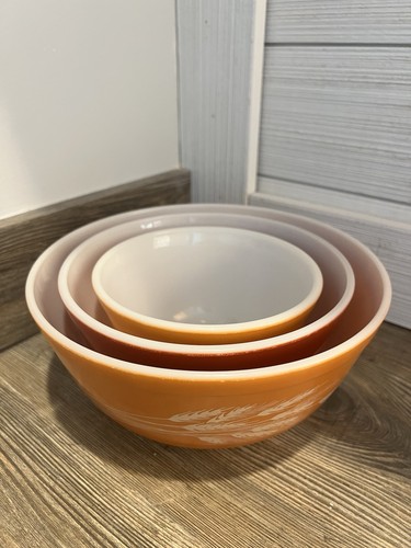 Vintage Pyrex Autumn Harvest Wheat Mixing Nesting Bowls Set of Three ...