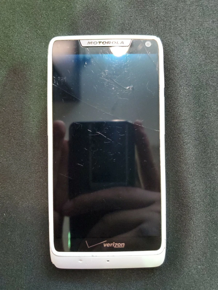 Motorola Droid Razr M White