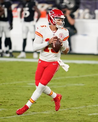 Patrick Mahomes #15 Kansas City Chiefs NFL 8"X10" Glossy Photo Print 2 ...