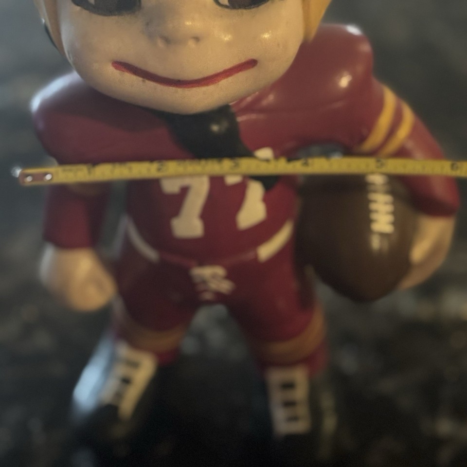 Vintage Atlantic Mold Football Player Statue 1975 Washington Redskins ...