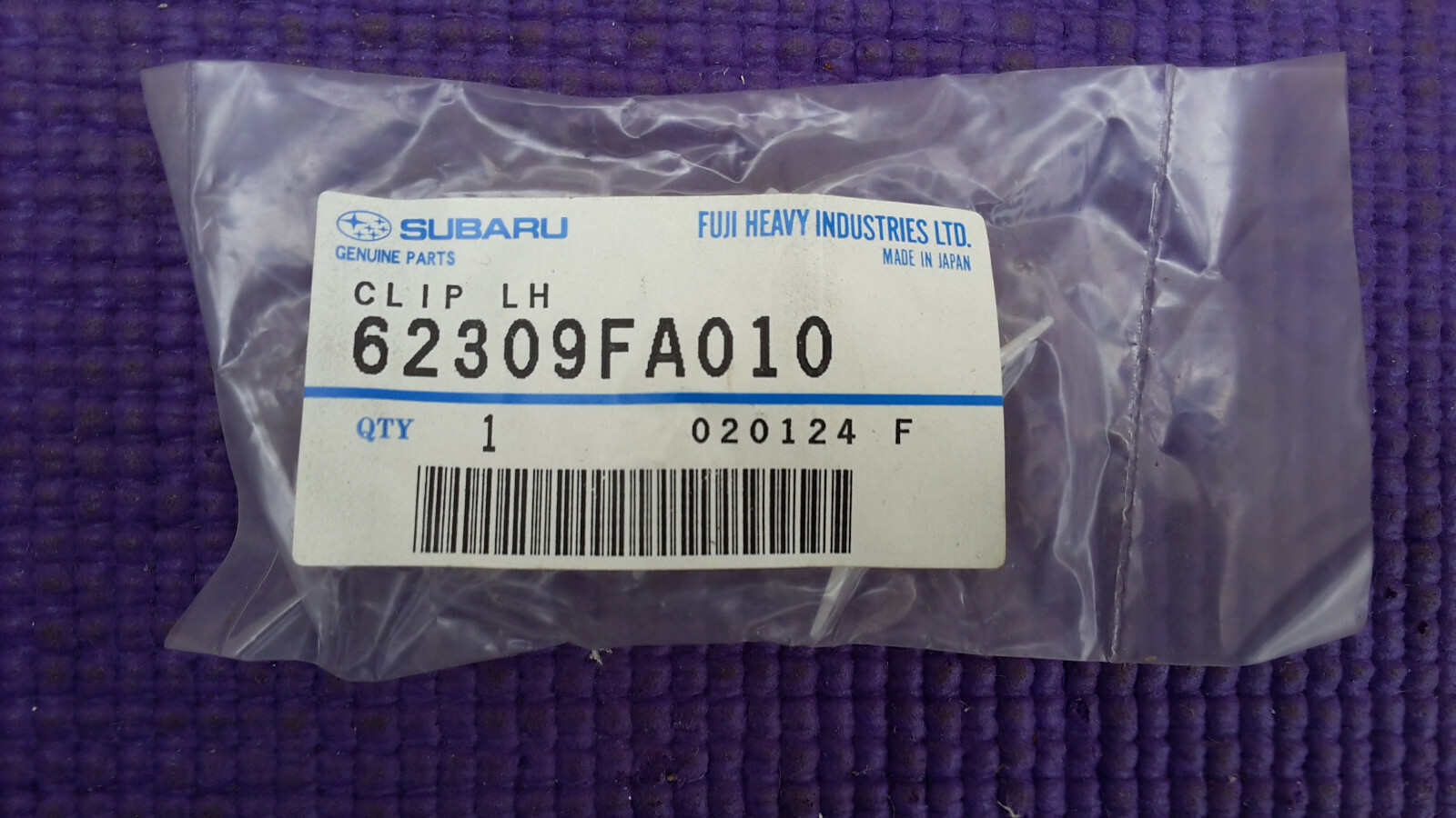 62309FA010 Genuine Subaru Door Window Belt Weatherstrip Clip (Right ...