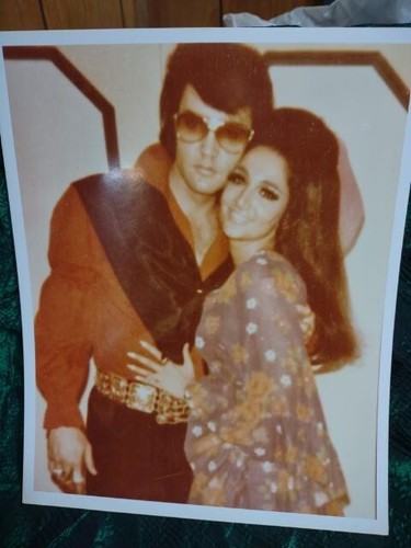 # 2 ELVIS AND JOYCE BOVA 8 X 10 " INCHES. | eBay