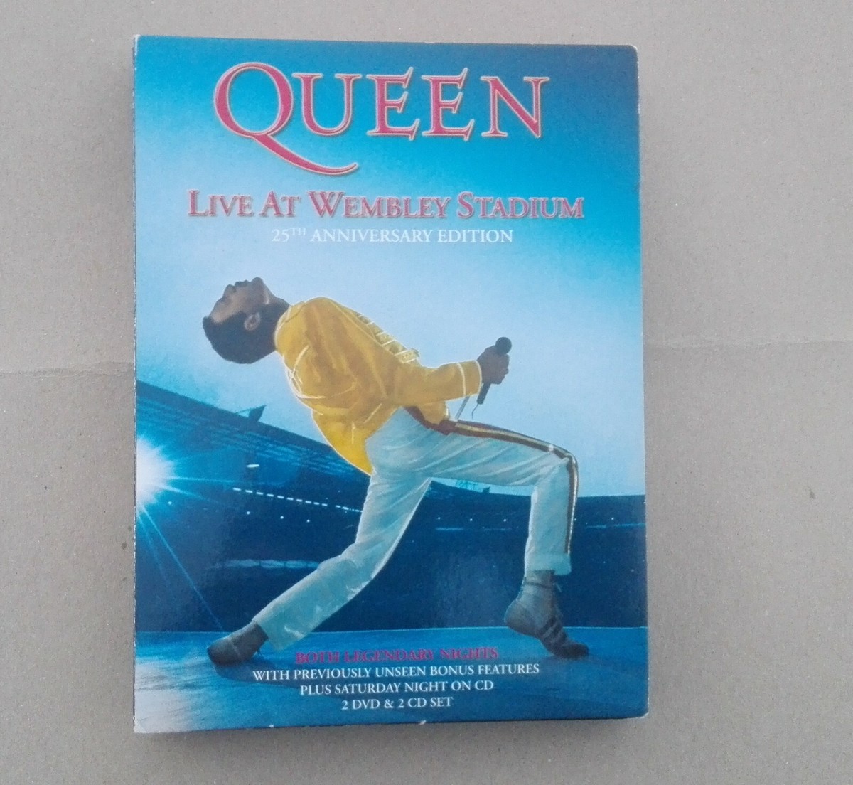 Queen Live At Wembley