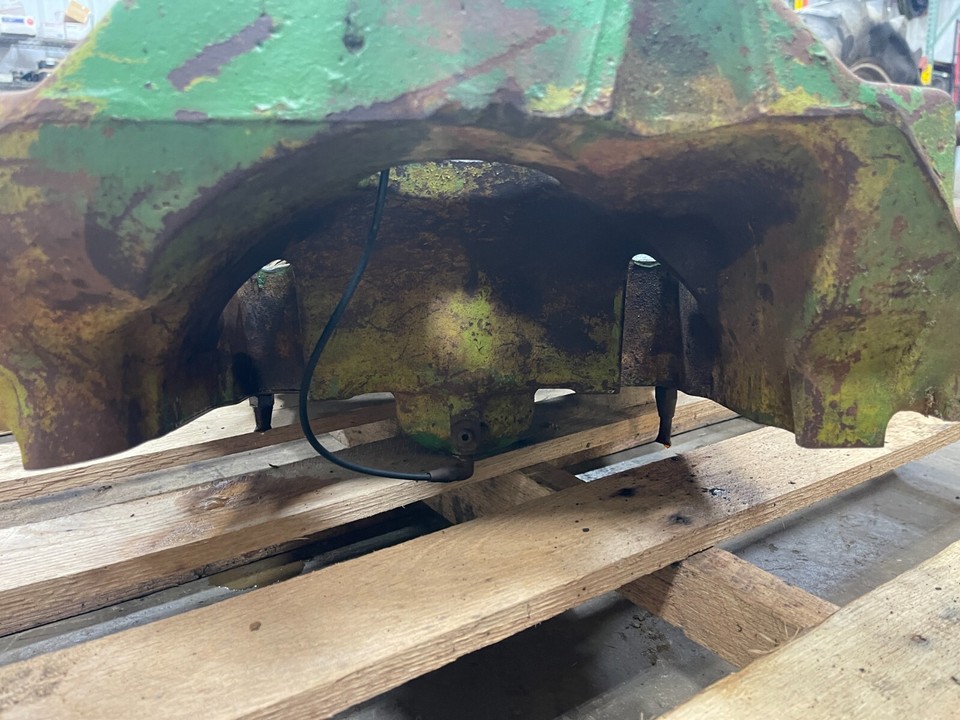 1975 John Deere 4230 Tractor Steering Motor Bolster Assembly R54810 | eBay