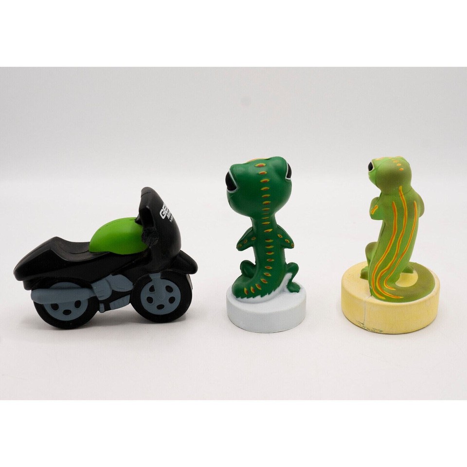 Lot 10 Geico Gecko Advertising Red Car T-Shirt Van Coin Bank Foam ...