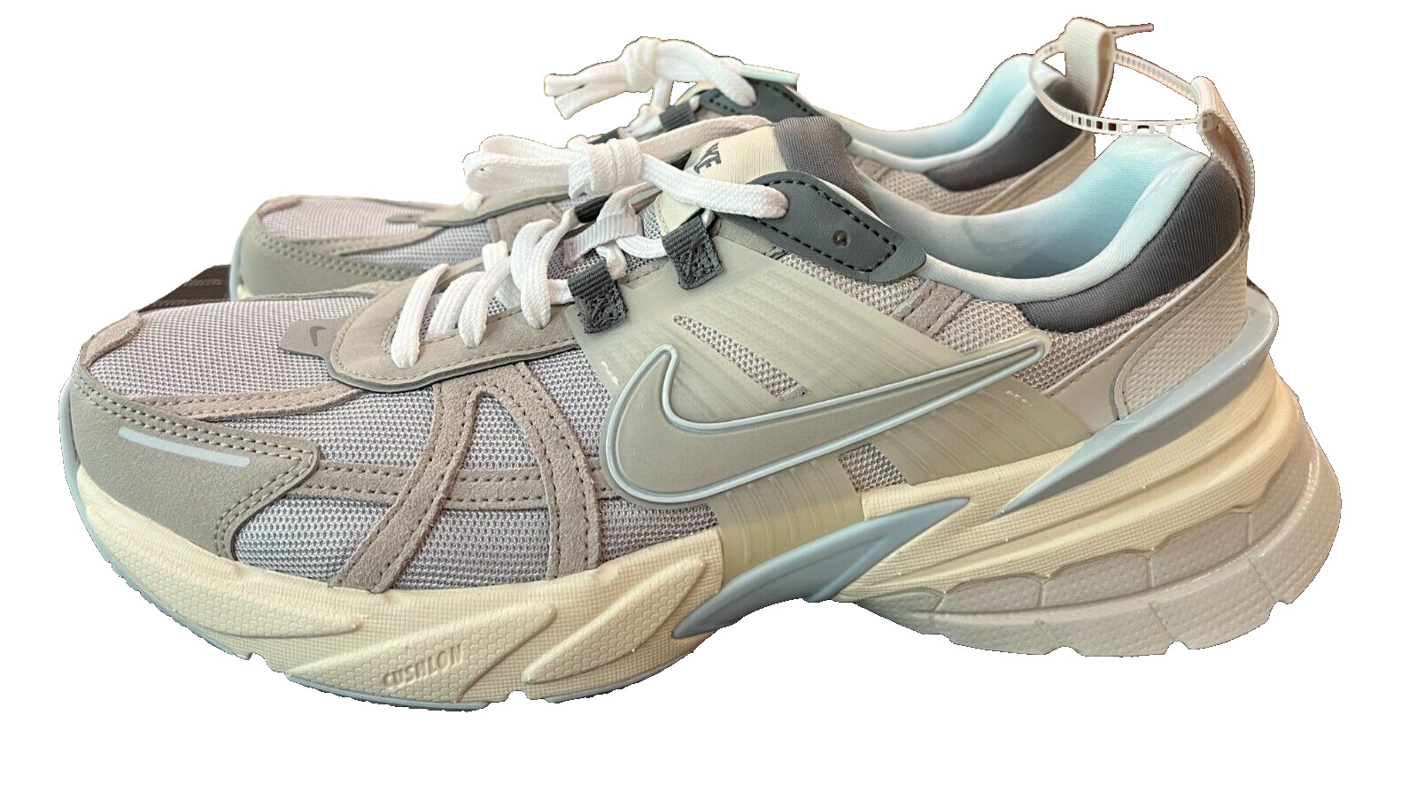 NEW Nike V2K Run Light Bone Iron Ore Women Sneaker Shoes FZ3596-072 Size 10