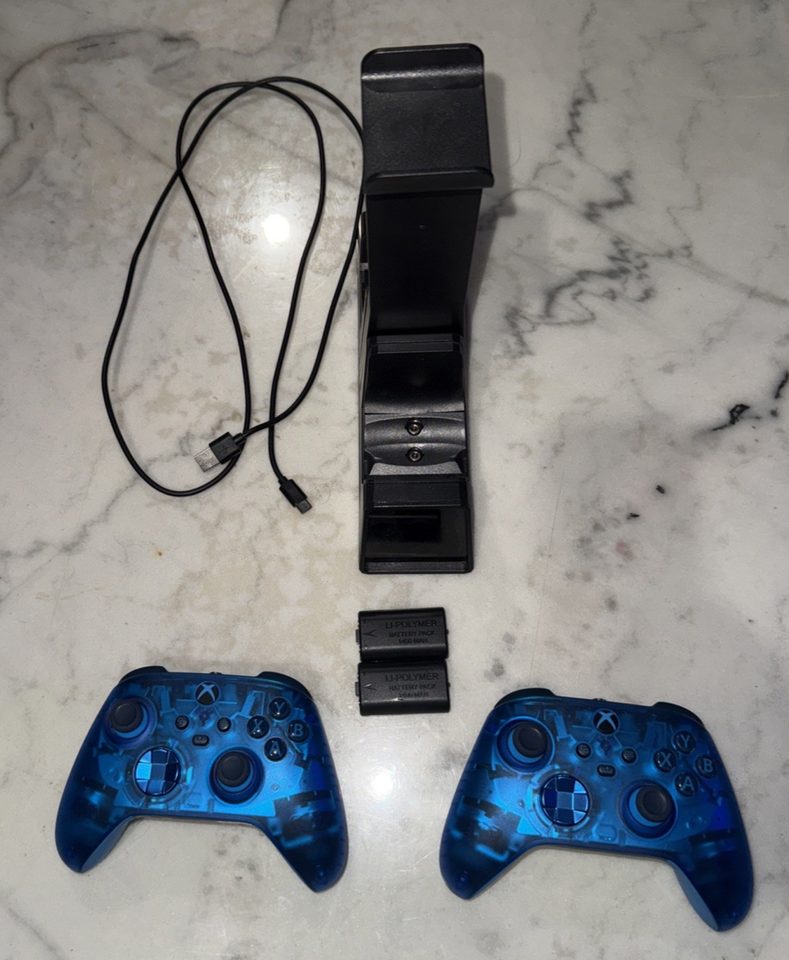 2 Xbox One Controllers Sky Cipher Blue Working With Charging Station ...