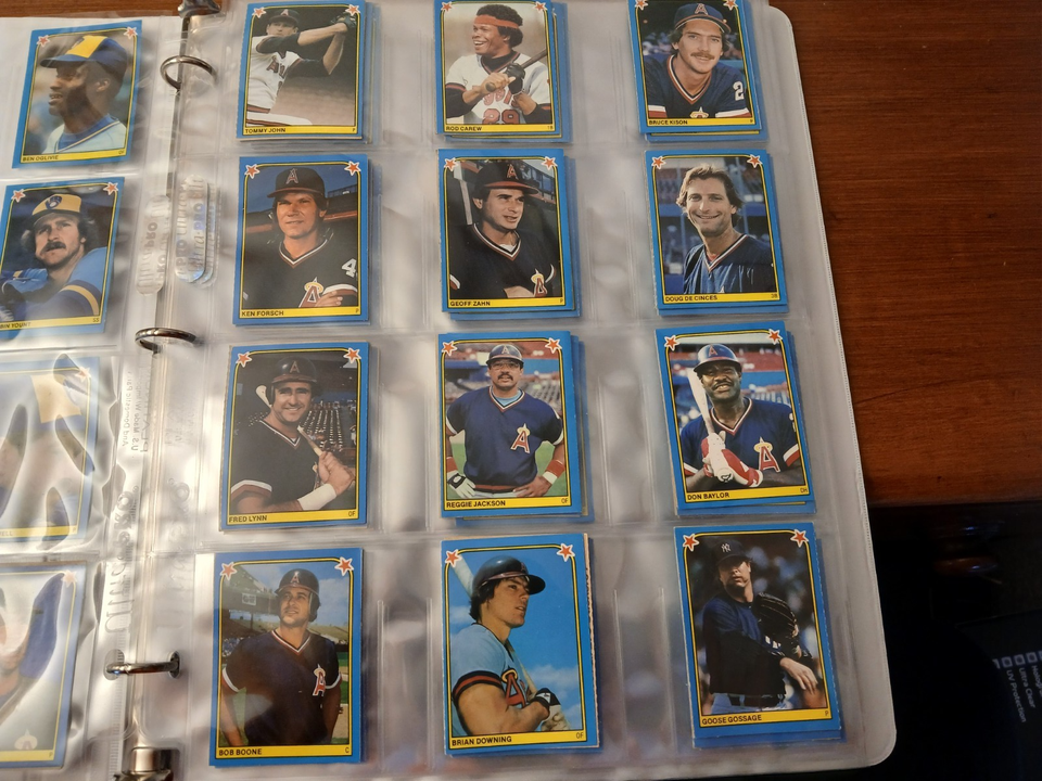1983 Fleer Baseball Sticker Complete Set ( 270 ) NR.MT. + 27 Team ...