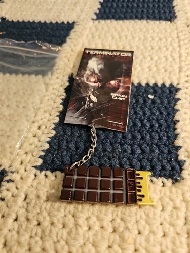 🔥 TERMINATOR GENISYS Endoskeleton T-600 Brain Chip CPU Key Chain Loot ...