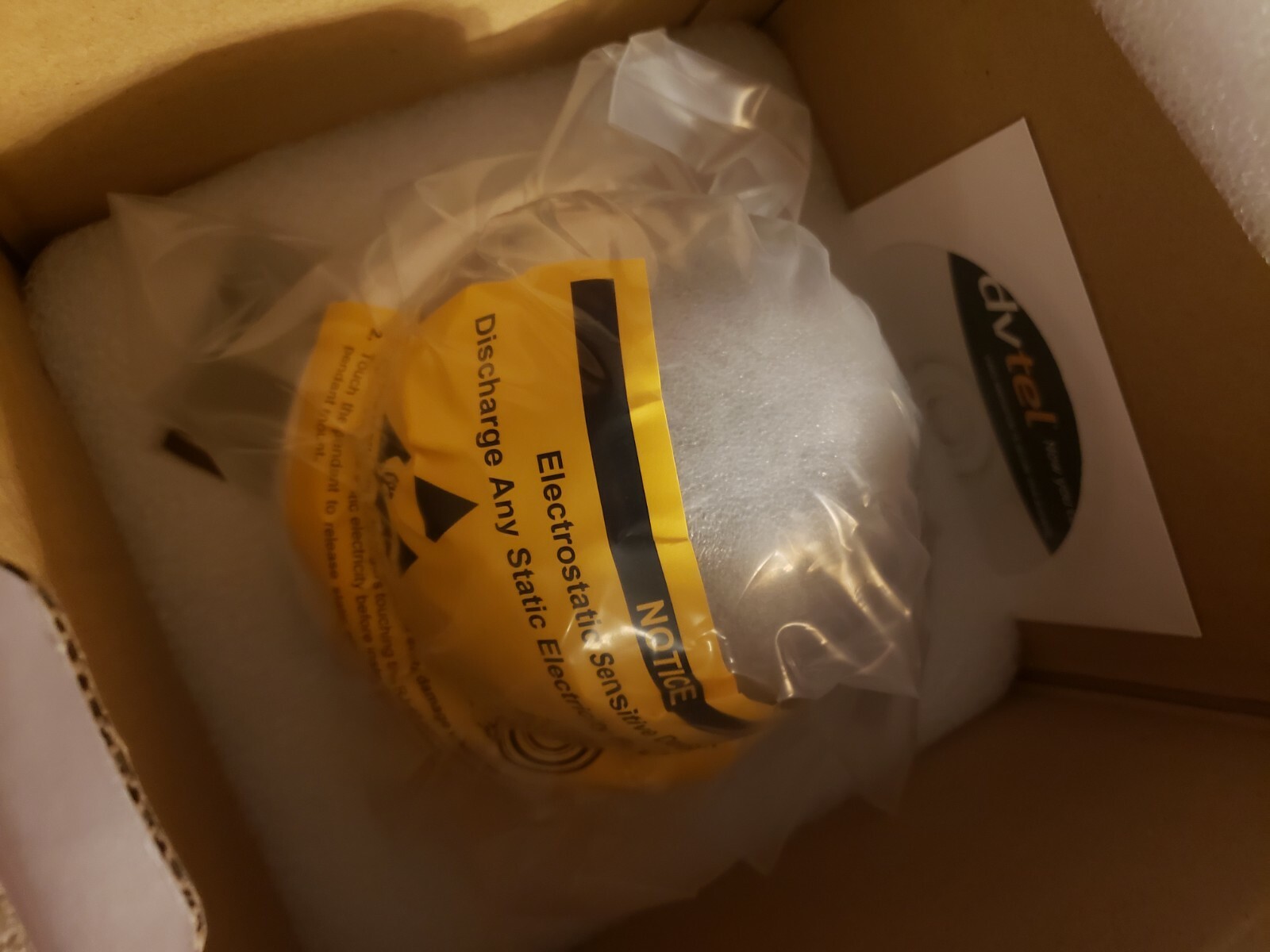 DVTEL CM-3211-10 Altitude Indoor HD IP Dome Camera with Motorized Lens ...