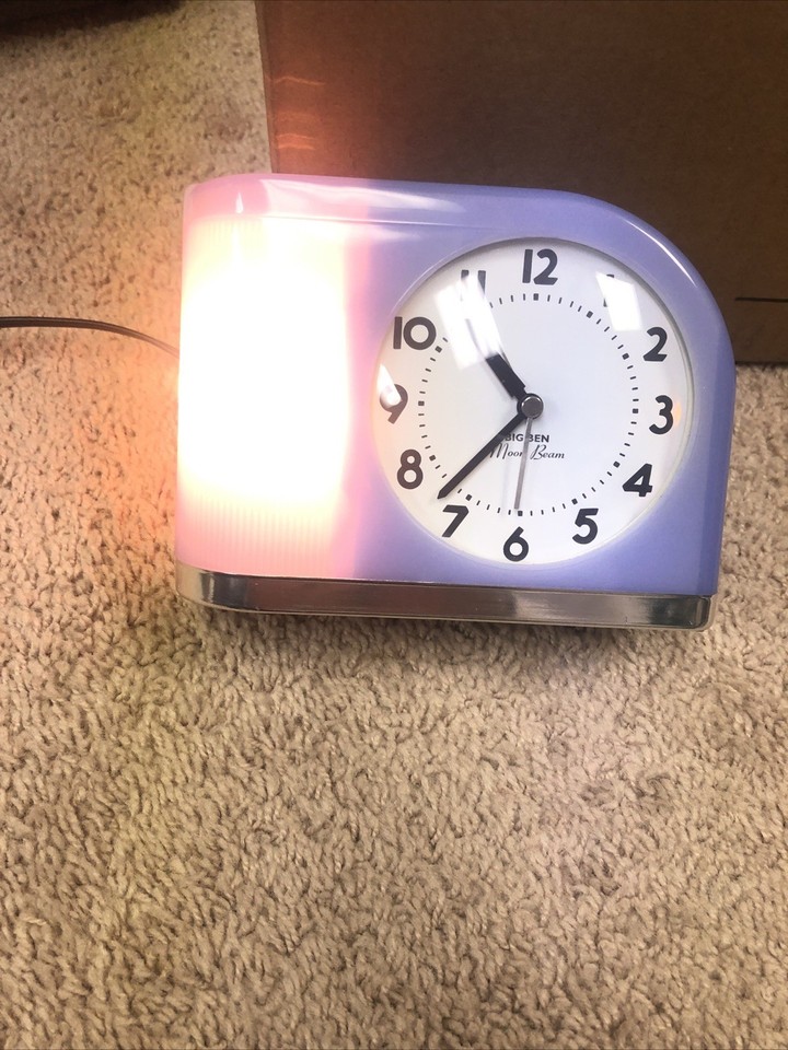 Westclox Big Ben Moon Beam Violet Light Up Alarm Clock *No Bell Sound ...