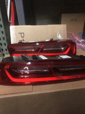 2016-2018 CHEVY CAMARO TAIL LAMP PT#84136771 84136772 Set RIGHT AND ...