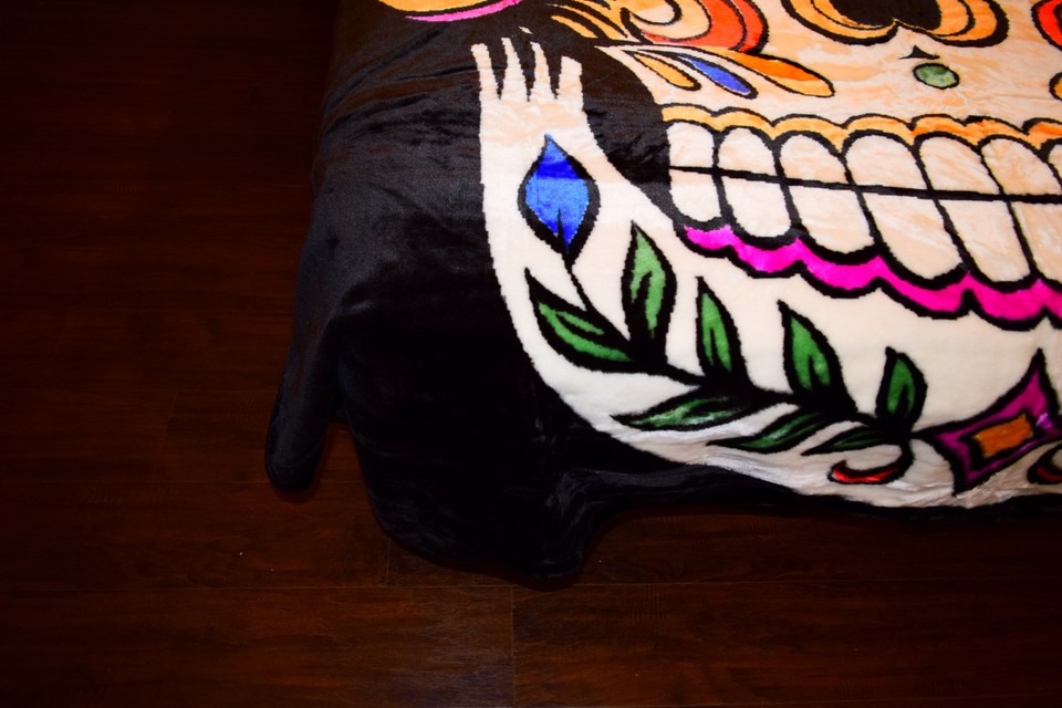 ☀️NEW 5 POUNDS SUPER SOFT QUEEN KOREAN MINK BLANKET Plush SUGAR SKULL ...