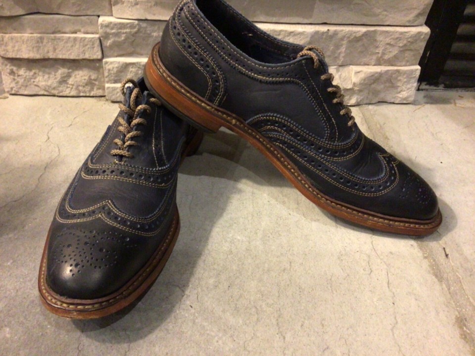 Allen Edmonds Neumok Wingtip Oxford Navy Leather dress shoes, Men's 10 ...