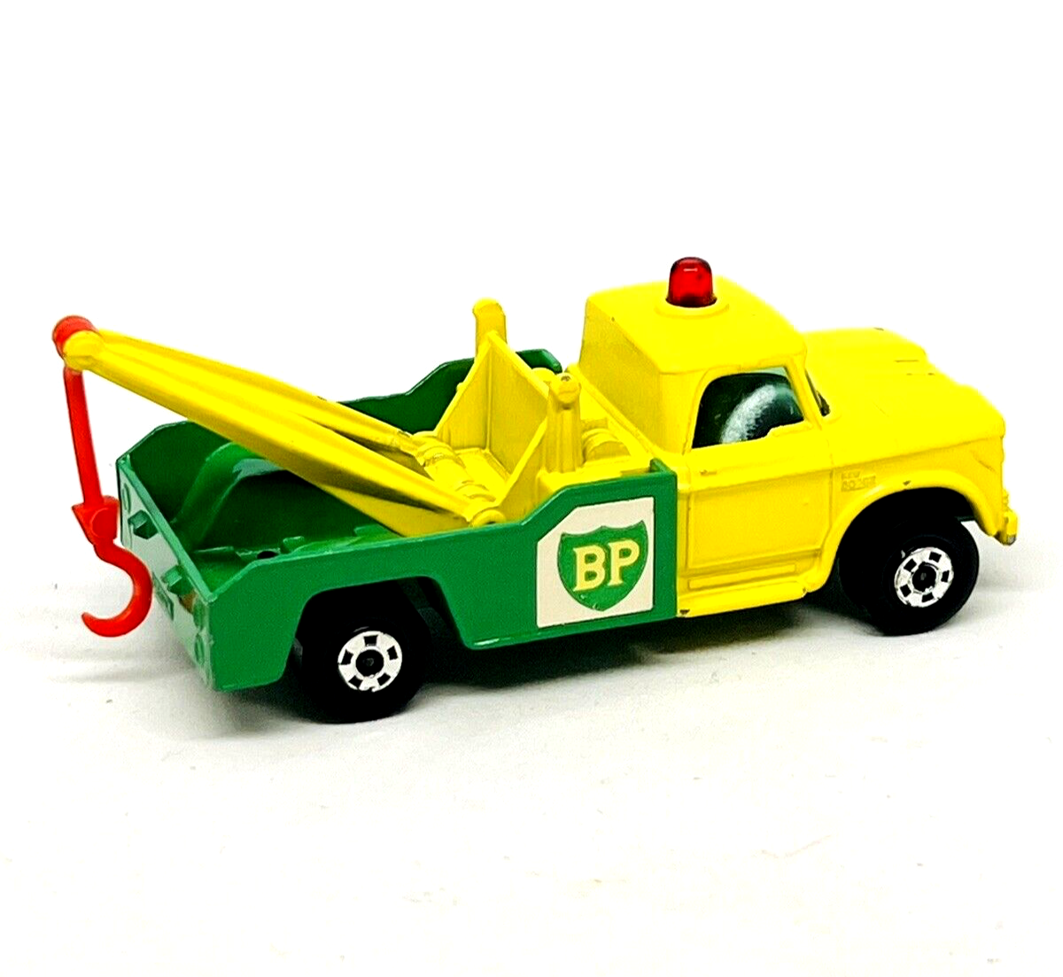 Matchbox Lesney Superfast 13 Dodge Wreck Truck in yellow & green "BP ...