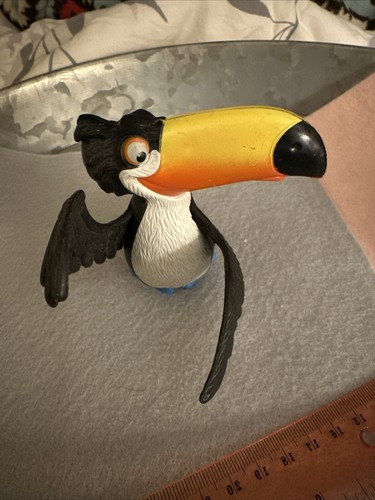 McDonald's Toys. 2011 Rio Movie. Rafael Toucan | eBay