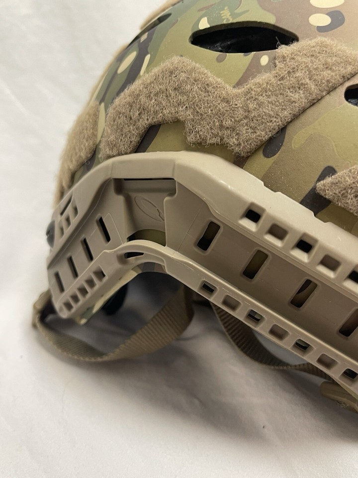 Ops Core FTHS Carbon Helmet Multicam Medium | eBay
