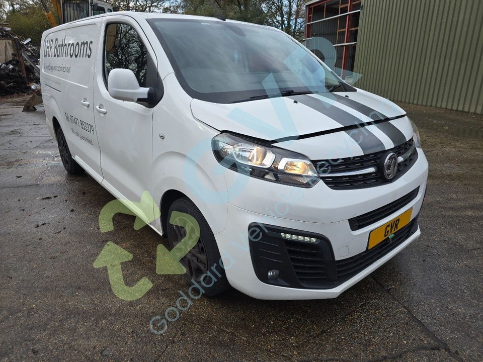VAUXHALL VIVARO SPORTIVE S/S MK3 (K0) 2019-2023 Rear Quarter Cut Left ...