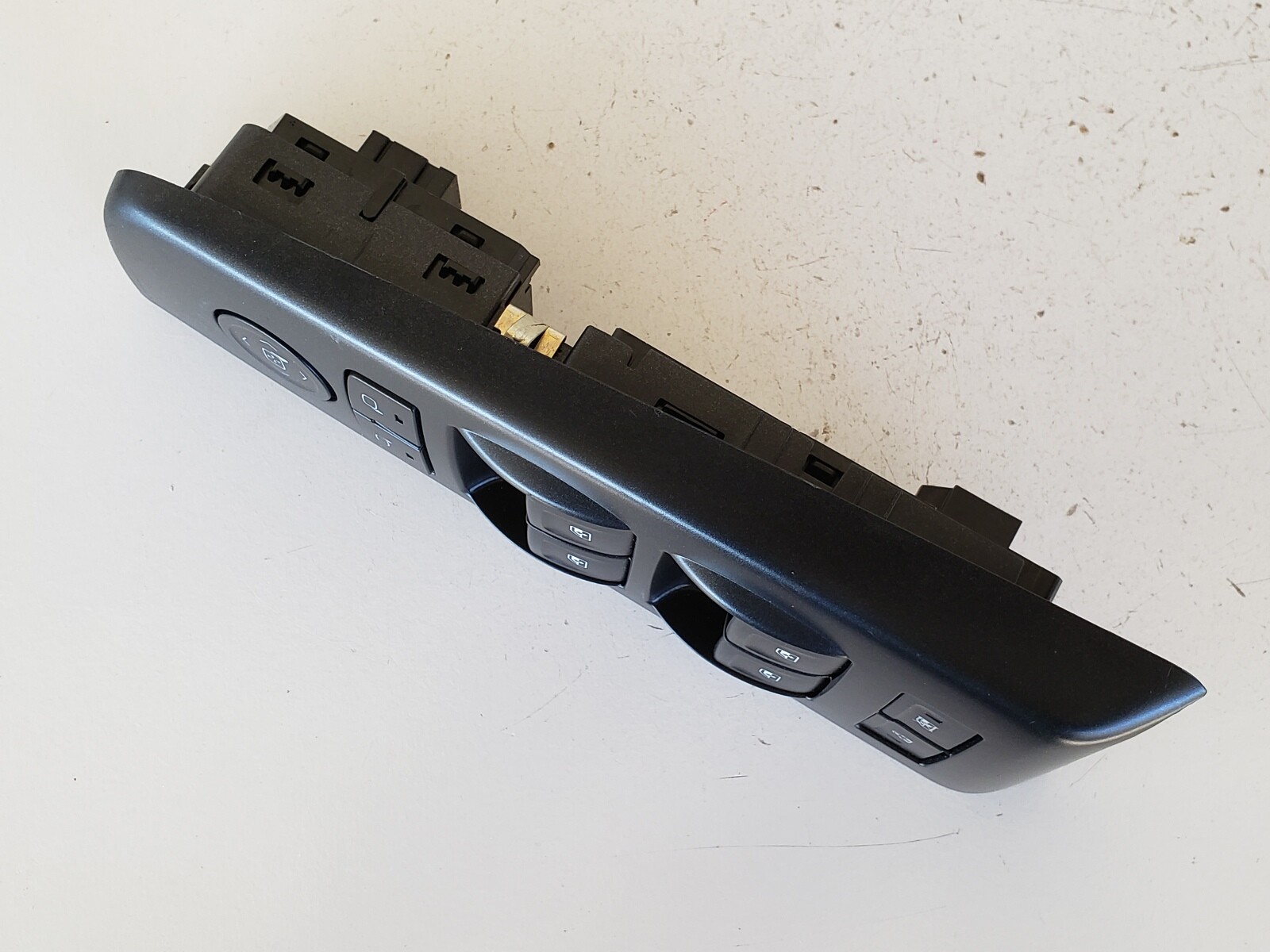 15-18 Chevy Suburban 1500 23427094 Drivers Side Left Master Window ...