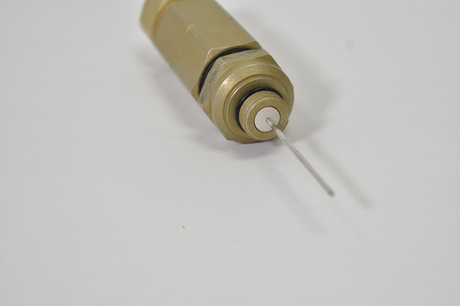 Lot of 7 Gilbert Engineering Corning T-Pin Connector 540-QR 2-Piece ...