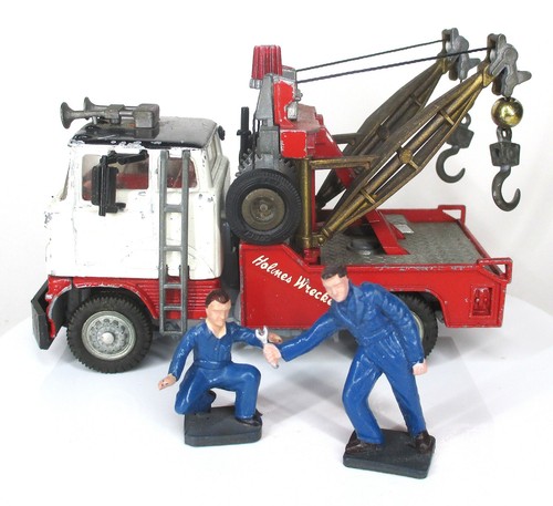 CORGI FORD DUAL-BOOM WRECKER--WITH TWO MECHANICS! | eBay