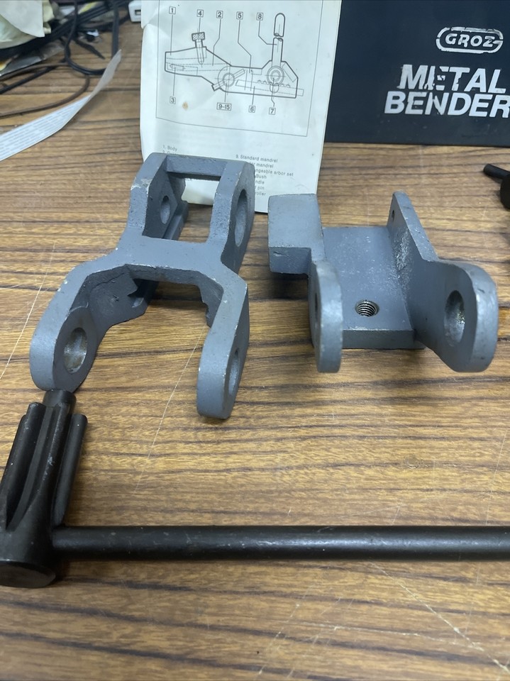 Groz 3/8 Inch Pipe Capacity, Manual Power Universal Metal Bender - MTB ...