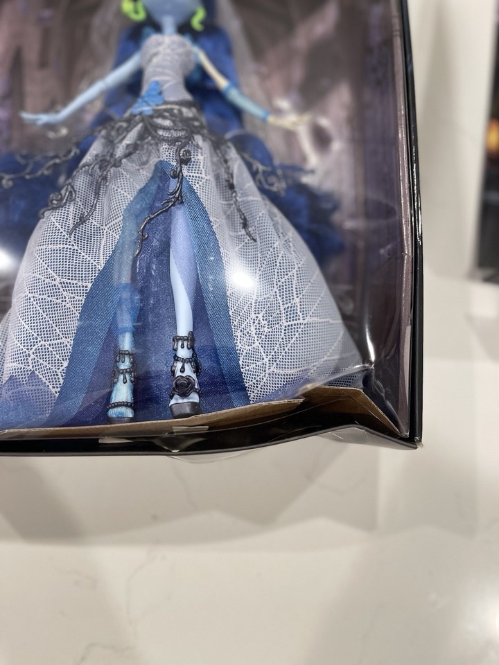 Monster High Tim Burton's Corpse Bride Emily Skullector Doll Damaged ...